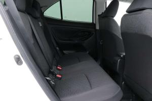 Balts Toyota Yaris Cross 2023 Viļņa, ar dzinēja tilpumu 1.49 L un nobraukumu 83 tūkst. km par 20900 €, foto 11 vietnē AUTOMOTO.COM.LV