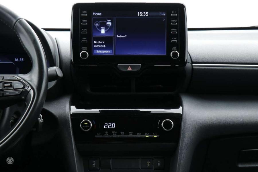 Balts Toyota Yaris Cross 2023 Viļņa, ar dzinēja tilpumu 1.49 L un nobraukumu 83 tūkst. km par 20900 €, foto 16 vietnē AUTOMOTO.COM.LV