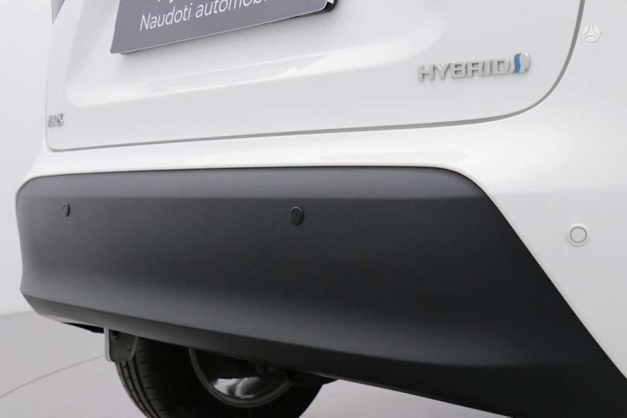 Balts Toyota Yaris Cross 2023 Viļņa, ar dzinēja tilpumu 1.49 L un nobraukumu 83 tūkst. km par 20900 €, foto 21 vietnē AUTOMOTO.COM.LV