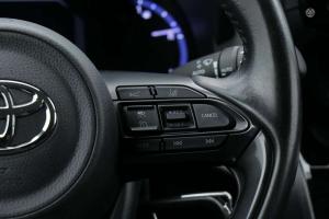 Balts Toyota Yaris Cross 2023 Viļņa, ar dzinēja tilpumu 1.49 L un nobraukumu 83 tūkst. km par 20900 €, foto 27 vietnē AUTOMOTO.COM.LV