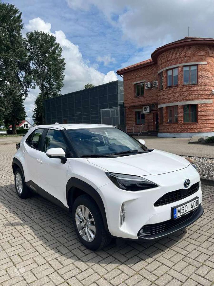 Белый Тойота Yaris Cross 2023 в Мариямполе, объемом двигателя 0.00 л и пробегом 101 тыс. км за 19000 €, фото 8 на AUTOMOTO.COM.LV