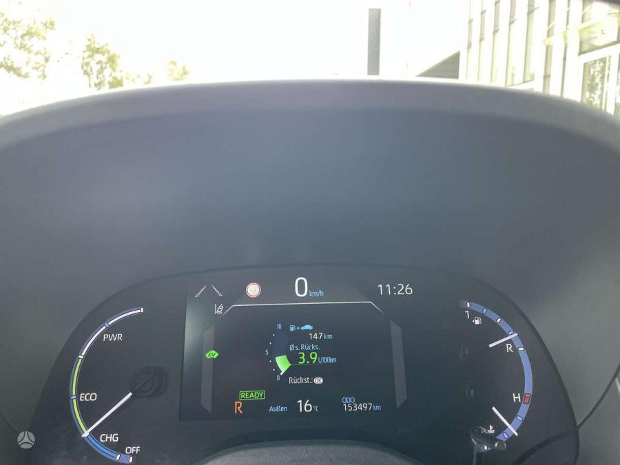 Белый Тойота Yaris Cross 2023 в Вильнюс, объемом двигателя 1.50 л и пробегом 150 тыс. км за 17900 €, фото 28 на AUTOMOTO.COM.LV