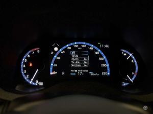 White Toyota Yaris Cross 2023 in Vilnius, with an engine capacity of 1.49 L and mileage of 109 thousand km for 18390 €, photo 21 on AUTOMOTO.COM.LV