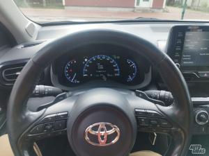 Белый Тойота Yaris Cross 2023 в Утена, объемом двигателя 1.50 л и пробегом 108 тыс. км за 16200 €, фото 9 на AUTOMOTO.COM.LV