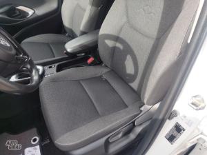 Белый Тойота Yaris Cross 2023 в Утена, объемом двигателя 1.50 л и пробегом 108 тыс. км за 16200 €, фото 10 на AUTOMOTO.COM.LV