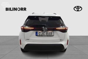 Белый Тойота Yaris Cross 2024 в Каунас, объемом двигателя 0.00 л и пробегом 16 тыс. км за 33944 €, фото 4 на AUTOMOTO.COM.LV
