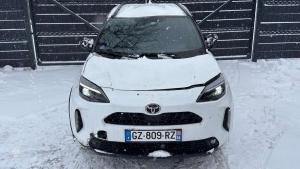 Balts Toyota Yaris Cross 2024 Jonava, ar dzinēja tilpumu 1.50 L un nobraukumu 9 tūkst. km par 13900 €, foto 10 vietnē AUTOMOTO.COM.LV