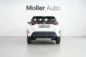 Белый Тойота Yaris Cross 2024 в Вильнюс, объемом двигателя 1.50 л и пробегом 41 тыс. км за 23100 €, фото 7 на AUTOMOTO.COM.LV