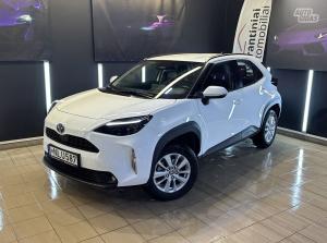 Balts Toyota Yaris Cross 2025 Avižieniai, ar dzinēja tilpumu 1.50 L un nobraukumu 22 tūkst. km par 21850 €, foto  vietnē AUTOMOTO.COM.LV