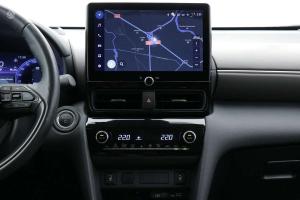 Белый Тойота Yaris Cross 2025 в Вильнюс, объемом двигателя 1.49 л и пробегом 22 тыс. км за 28900 €, фото 16 на AUTOMOTO.COM.LV