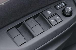 Белый Тойота Yaris Cross 2025 в Вильнюс, объемом двигателя 1.49 л и пробегом 22 тыс. км за 28900 €, фото 26 на AUTOMOTO.COM.LV