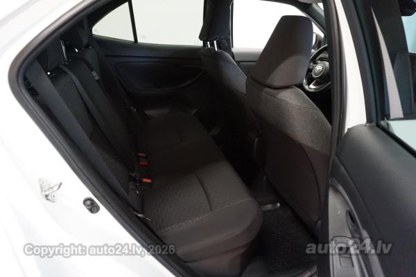 Белый Тойота Yaris Cross 2022 в Тарту, объемом двигателя 1.50 л и пробегом 83 тыс. км за 20990 €, фото 7 на AUTOMOTO.COM.LV