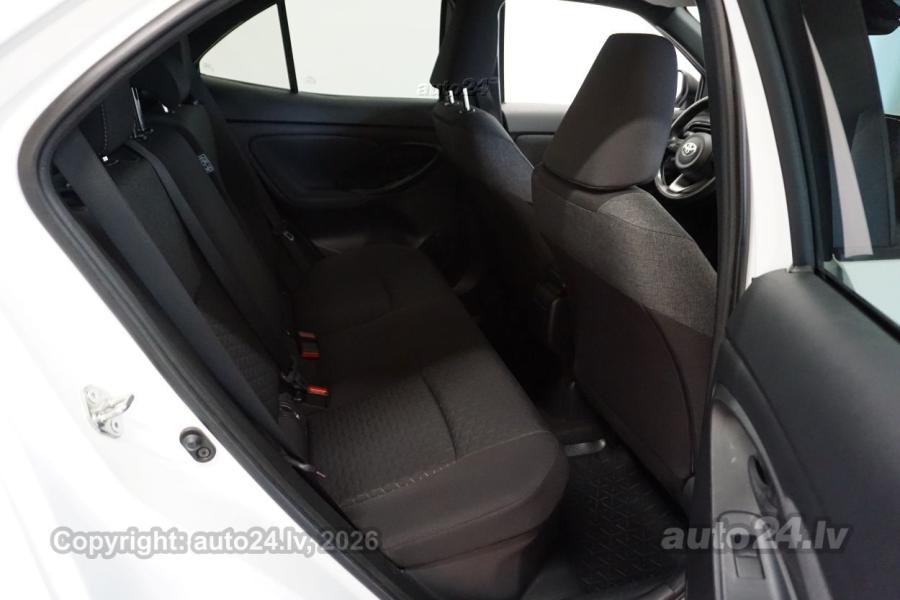 Белый Тойота Yaris Cross 2022 в Тарту, объемом двигателя 1.50 л и пробегом 83 тыс. км за 20990 €, фото 8 на AUTOMOTO.COM.LV