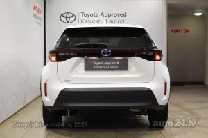 Белый Тойота Yaris Cross 2022 в Таллин, объемом двигателя 1.50 л и пробегом 96 тыс. км за 19990 €, фото 5 на AUTOMOTO.COM.LV