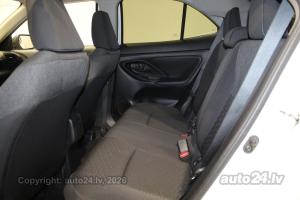 Белый Тойота Yaris Cross 2022 в Таллин, объемом двигателя 1.50 л и пробегом 96 тыс. км за 19990 €, фото 12 на AUTOMOTO.COM.LV