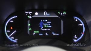 Белый Тойота Yaris Cross 2022 в Таллин, объемом двигателя 1.50 л и пробегом 96 тыс. км за 19990 €, фото 21 на AUTOMOTO.COM.LV