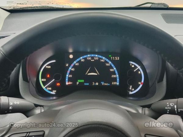 Balts Toyota Yaris Cross 2023 Tallina, ar dzinēja tilpumu 1.49 L un nobraukumu 92 tūkst. km par 19495 €, foto 11 vietnē AUTOMOTO.COM.LV