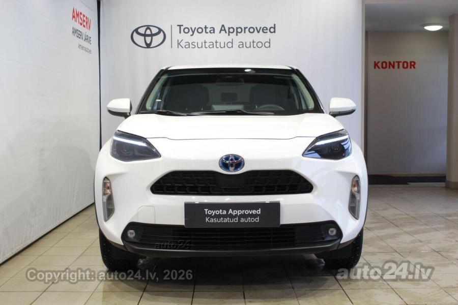 Balts Toyota Yaris Cross 2023 Tallina, ar dzinēja tilpumu 1.50 L un nobraukumu 144 tūkst. km par 18990 €, foto 5 vietnē AUTOMOTO.COM.LV