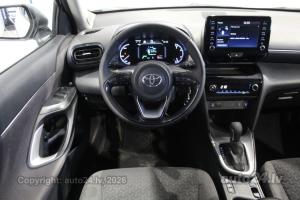 Balts Toyota Yaris Cross 2023 Tallina, ar dzinēja tilpumu 1.50 L un nobraukumu 144 tūkst. km par 18990 €, foto 9 vietnē AUTOMOTO.COM.LV