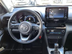 Balts Toyota Yaris Cross 2023 Tallina, ar dzinēja tilpumu 1.49 L un nobraukumu 72 tūkst. km par 19995 €, foto 8 vietnē AUTOMOTO.COM.LV