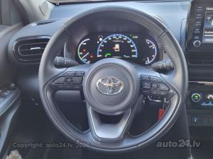 Balts Toyota Yaris Cross 2023 Tallina, ar dzinēja tilpumu 1.49 L un nobraukumu 72 tūkst. km par 19995 €, foto 11 vietnē AUTOMOTO.COM.LV