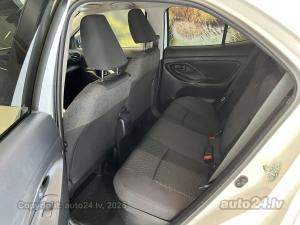 Белый Тойота Yaris Cross 2023 в Таллин, объемом двигателя 1.50 л и пробегом 141 тыс. км за 17900 €, фото 8 на AUTOMOTO.COM.LV