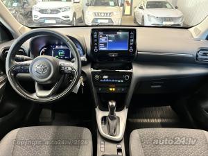 Белый Тойота Yaris Cross 2023 в Таллин, объемом двигателя 1.50 л и пробегом 141 тыс. км за 17900 €, фото 11 на AUTOMOTO.COM.LV