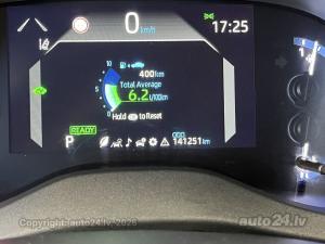 Белый Тойота Yaris Cross 2023 в Таллин, объемом двигателя 1.50 л и пробегом 141 тыс. км за 17900 €, фото 13 на AUTOMOTO.COM.LV