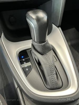 Белый Тойота Yaris Cross 2023 в Таллин, объемом двигателя 1.50 л и пробегом 141 тыс. км за 17900 €, фото 18 на AUTOMOTO.COM.LV