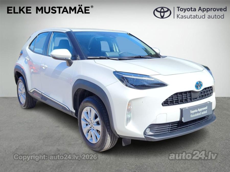 Balts Toyota Yaris Cross 2023 Tallina, ar dzinēja tilpumu 1.49 L un nobraukumu 65 tūkst. km par 19995 €, foto 19 vietnē AUTOMOTO.COM.LV