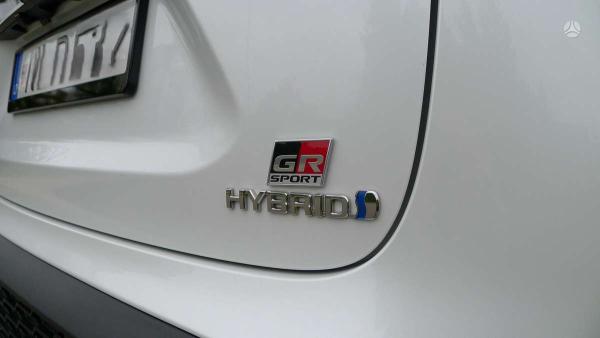 Тойота Yaris Cross 2023 в Вильнюс на AUTOMOTO.COM.LV Белый Тойота Yaris Cross 2023 в Вильнюс, объемом двигателя 1.49 л и пробегом 39 тыс. км за 21450 €, фото 7 на AUTOMOTO.COM.LV