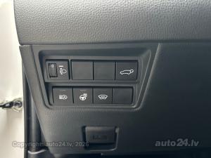 Balts Toyota Yaris Cross 2024 Tallina, ar dzinēja tilpumu 1.49 L un nobraukumu 12 tūkst. km par 29995 €, foto 17 vietnē AUTOMOTO.COM.LV