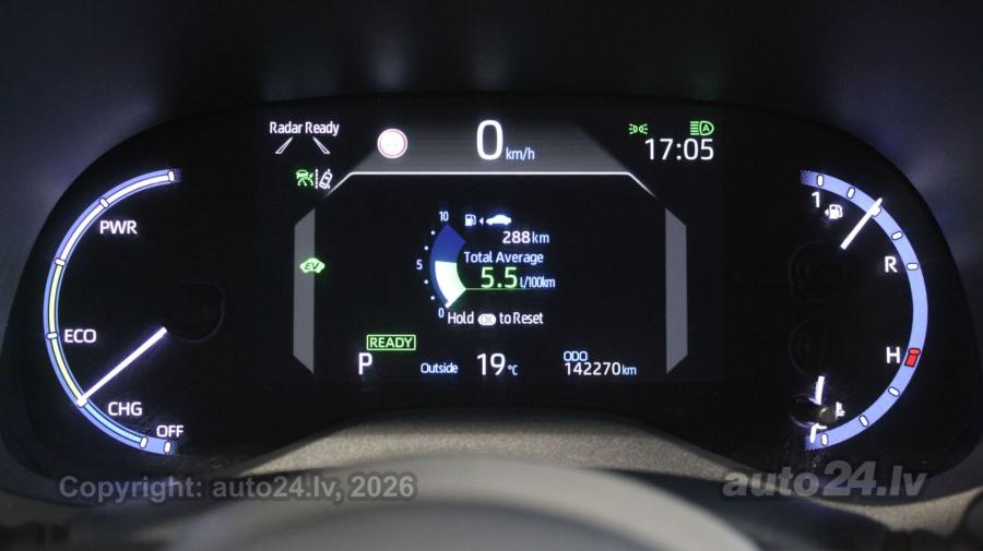 Белый Тойота Yaris Cross 2024 в Таллин, объемом двигателя 1.50 л и пробегом 142 тыс. км за 18990 €, фото 14 на AUTOMOTO.COM.LV