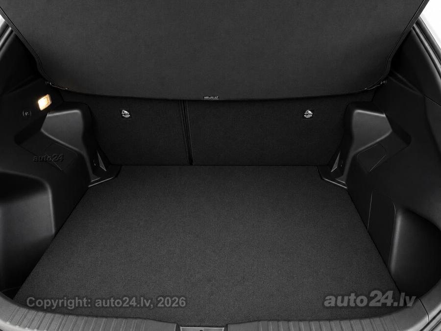 Белый Тойота Yaris Cross 2024 в Таллин, объемом двигателя 1.50 л и пробегом 75 тыс. км за 22990 €, фото 14 на AUTOMOTO.COM.LV