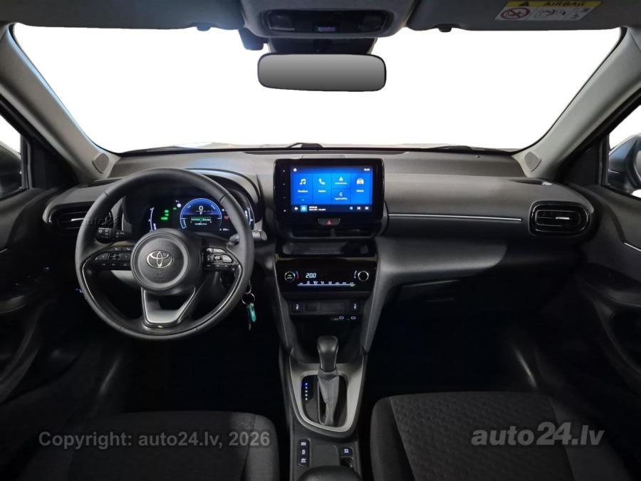 Белый Тойота Yaris Cross 2024 в Таллин, объемом двигателя 1.50 л и пробегом 149 тыс. км за 18490 €, фото 9 на AUTOMOTO.COM.LV