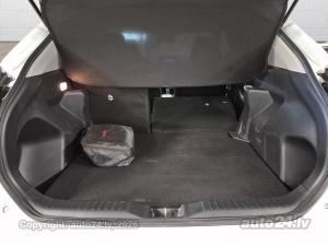 Белый Тойота Yaris Cross 2024 в Таллин, объемом двигателя 1.50 л и пробегом 149 тыс. км за 18490 €, фото 11 на AUTOMOTO.COM.LV