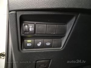 Белый Тойота Yaris Cross 2024 в Таллин, объемом двигателя 1.50 л и пробегом 149 тыс. км за 18490 €, фото 17 на AUTOMOTO.COM.LV
