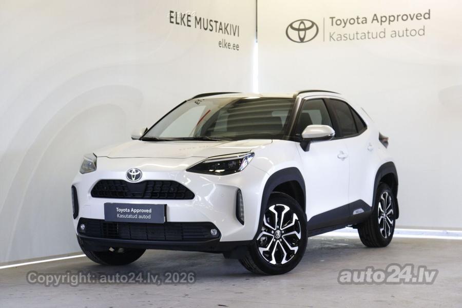 Белый Тойота Yaris Cross 2026 в Таллин, объемом двигателя 1.49 л и пробегом 4 тыс. км за 28890 €, фото 1 на AUTOMOTO.COM.LV