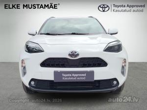 Белый Тойота Yaris Cross 2024 в Таллин, объемом двигателя 1.49 л и пробегом 102 тыс. км за 18995 €, фото 6 на AUTOMOTO.COM.LV