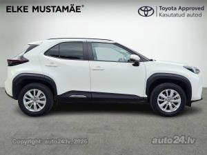 Белый Тойота Yaris Cross 2024 в Таллин, объемом двигателя 1.49 л и пробегом 102 тыс. км за 18995 €, фото 17 на AUTOMOTO.COM.LV