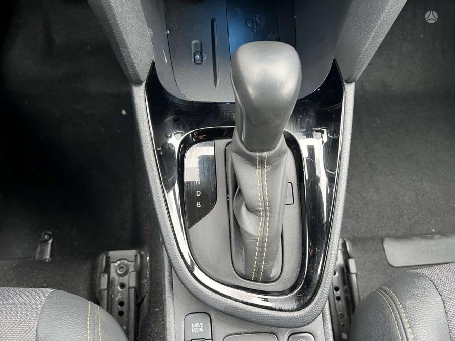 Желтый Тойота Yaris Cross 2022 в Каунас, объемом двигателя 1.50 л и пробегом 61 тыс. км за 15900 €, фото 23 на AUTOMOTO.COM.LV