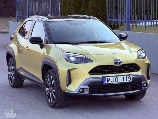 Yellow Toyota Yaris Cross 2022 in Vilnius, with an engine capacity of 1.50 L and mileage of 66 thousand km for 20000 €, photo 8 on AUTOMOTO.COM.LV