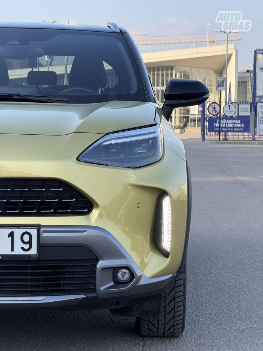 Желтый Тойота Yaris Cross 2022 в Вильнюс, объемом двигателя 1.50 л и пробегом 66 тыс. км за 20000 €, фото 11 на AUTOMOTO.COM.LV