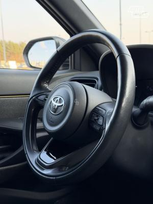 Желтый Тойота Yaris Cross 2022 в Вильнюс, объемом двигателя 1.50 л и пробегом 66 тыс. км за 20000 €, фото 15 на AUTOMOTO.COM.LV