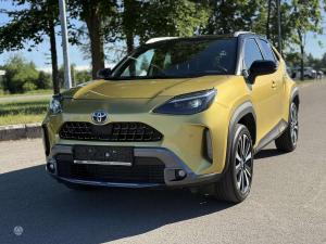 Желтый Тойота Yaris Cross 2022 в Паневежис, объемом двигателя 1.49 л и пробегом 19 тыс. км за 22900 €, фото 4 на AUTOMOTO.COM.LV