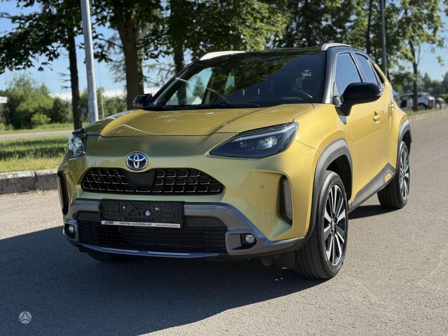 Желтый Тойота Yaris Cross 2022 в Паневежис, объемом двигателя 1.49 л и пробегом 19 тыс. км за 22900 €, фото 4 на AUTOMOTO.COM.LV