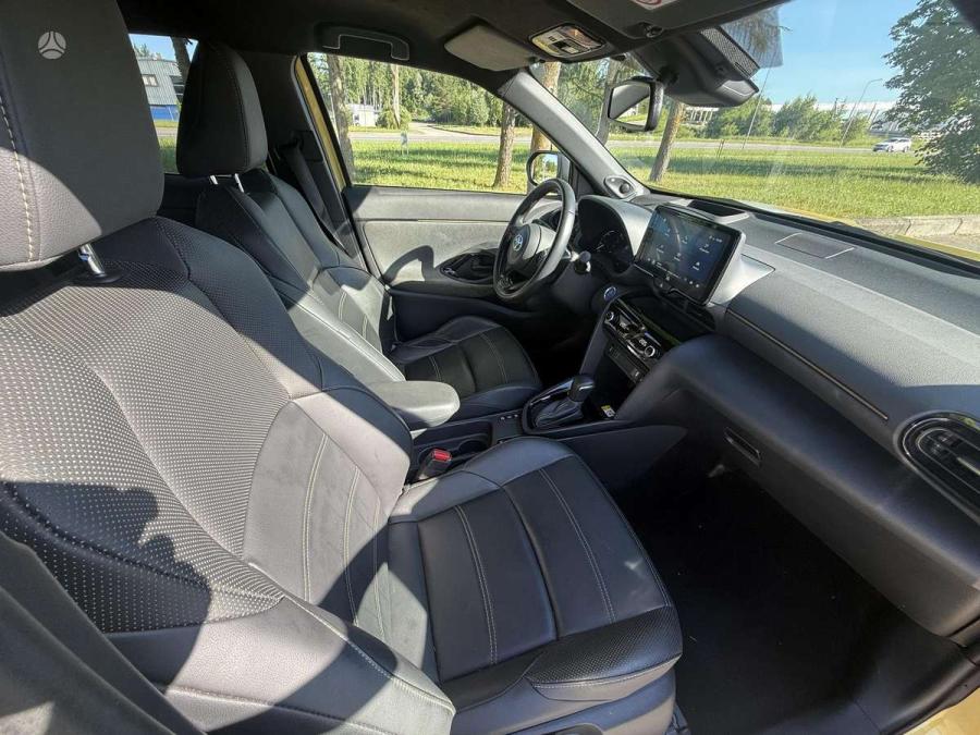 Желтый Тойота Yaris Cross 2022 в Паневежис, объемом двигателя 1.49 л и пробегом 19 тыс. км за 22900 €, фото 30 на AUTOMOTO.COM.LV