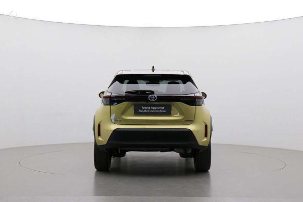 Желтый Тойота Yaris Cross 2022 в Вильнюс, объемом двигателя 1.49 л и пробегом 39 тыс. км за 24900 €, фото 5 на AUTOMOTO.COM.LV