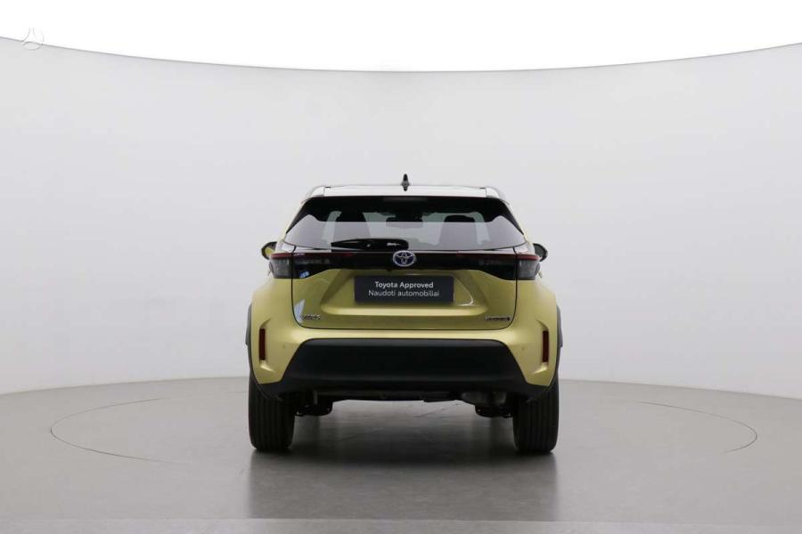 Желтый Тойота Yaris Cross 2022 в Вильнюс, объемом двигателя 1.49 л и пробегом 39 тыс. км за 24900 €, фото 6 на AUTOMOTO.COM.LV