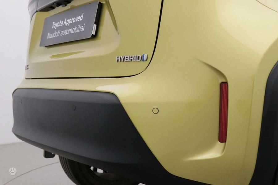 Желтый Тойота Yaris Cross 2022 в Вильнюс, объемом двигателя 1.49 л и пробегом 39 тыс. км за 24900 €, фото 22 на AUTOMOTO.COM.LV